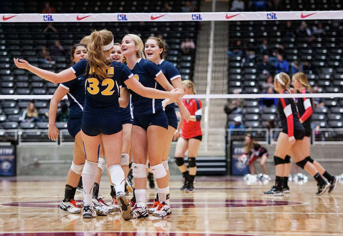 Poth closing in on another state title