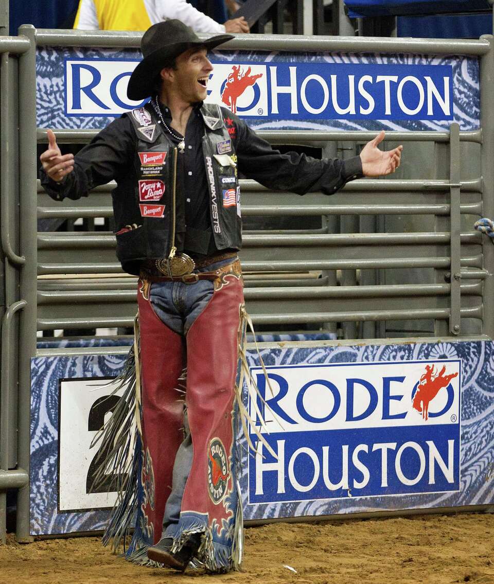 20 signs that you know it's rodeo time in Houston ...