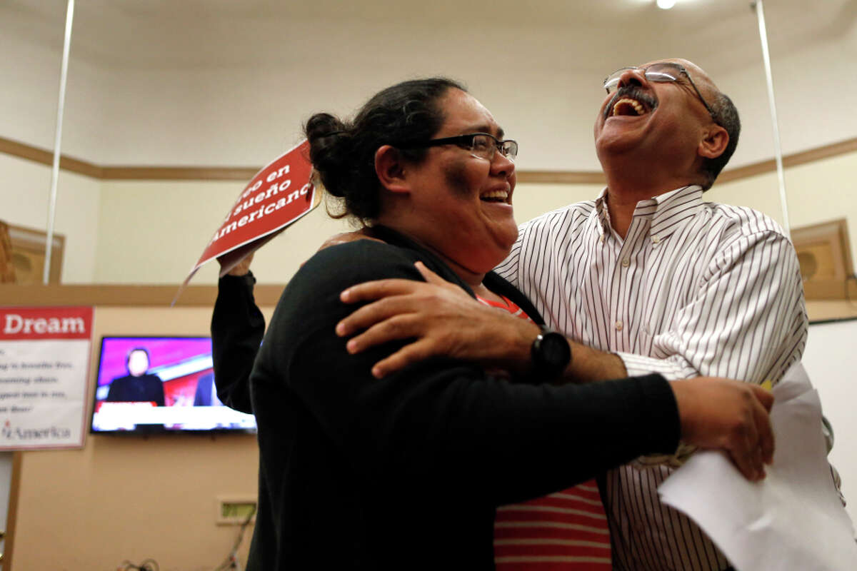 Defying GOP, Obama to spare 5 million from deportation