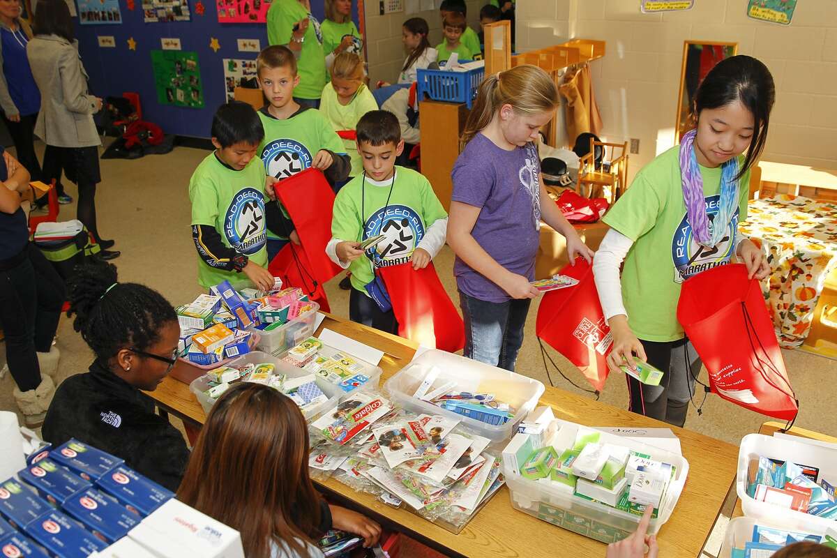 Katy students assemble medical kits to help youths worldwide