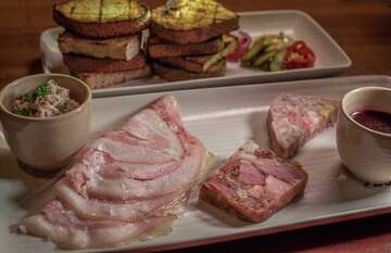 Doc Ricketts harmonizes food and entertainment