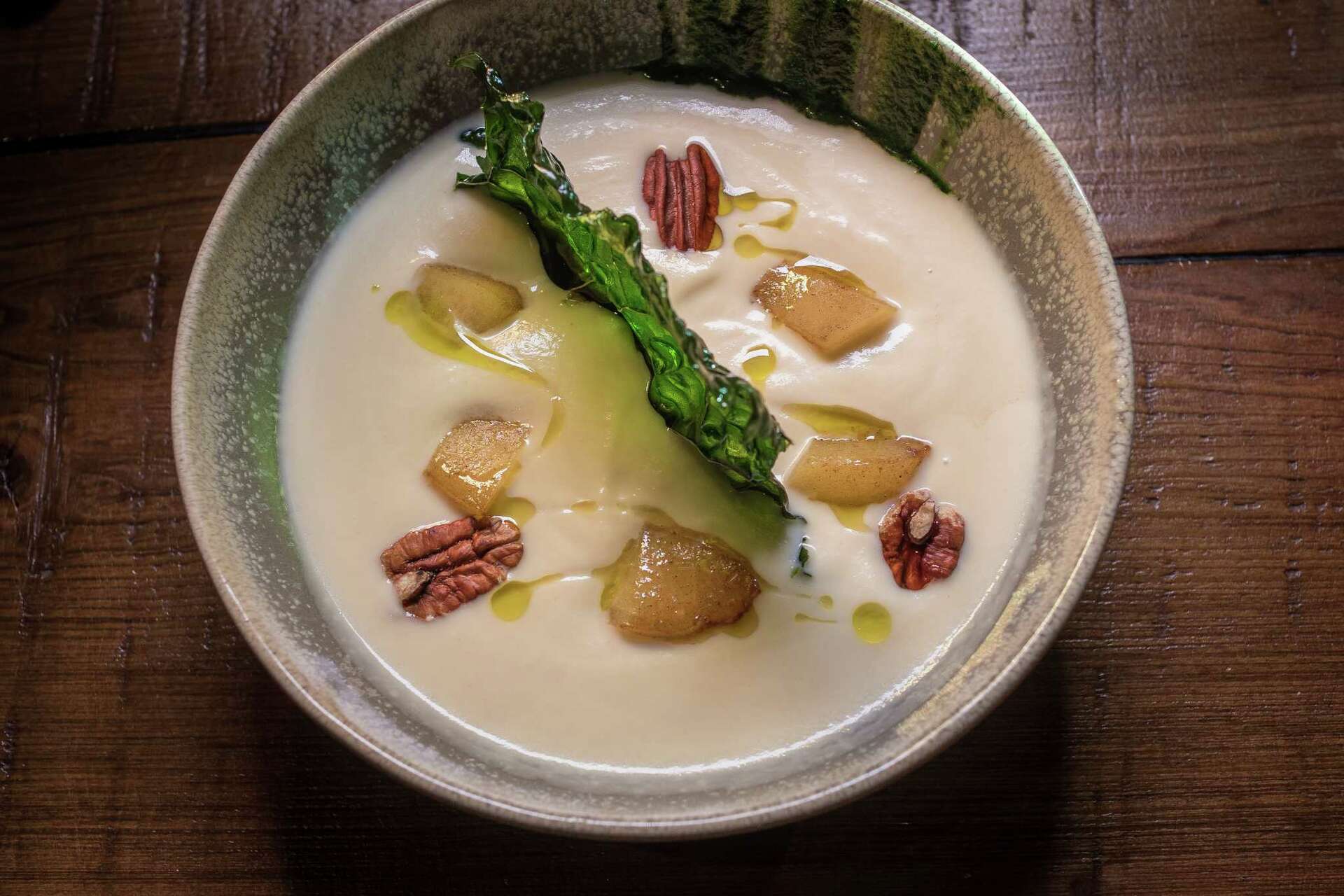 Doc Ricketts harmonizes food and entertainment