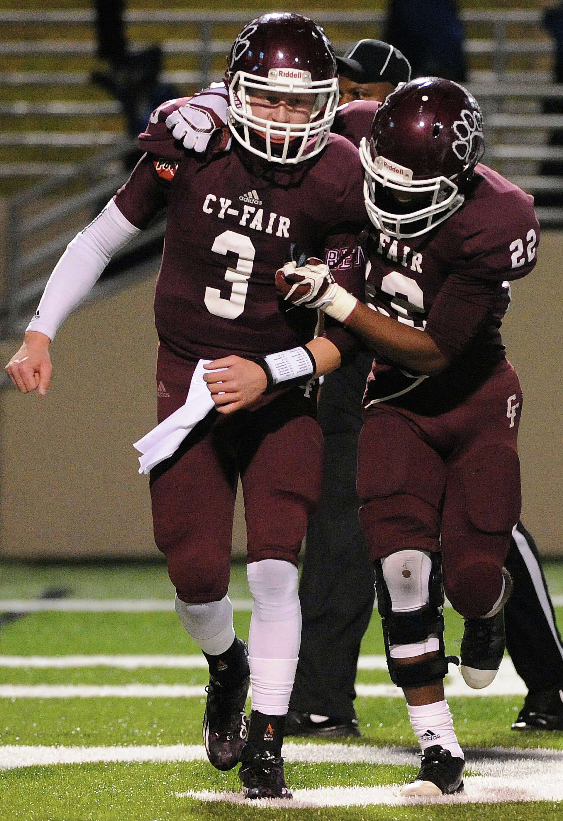 Defense paves the way for Cy-Fair to advance past Lamar
