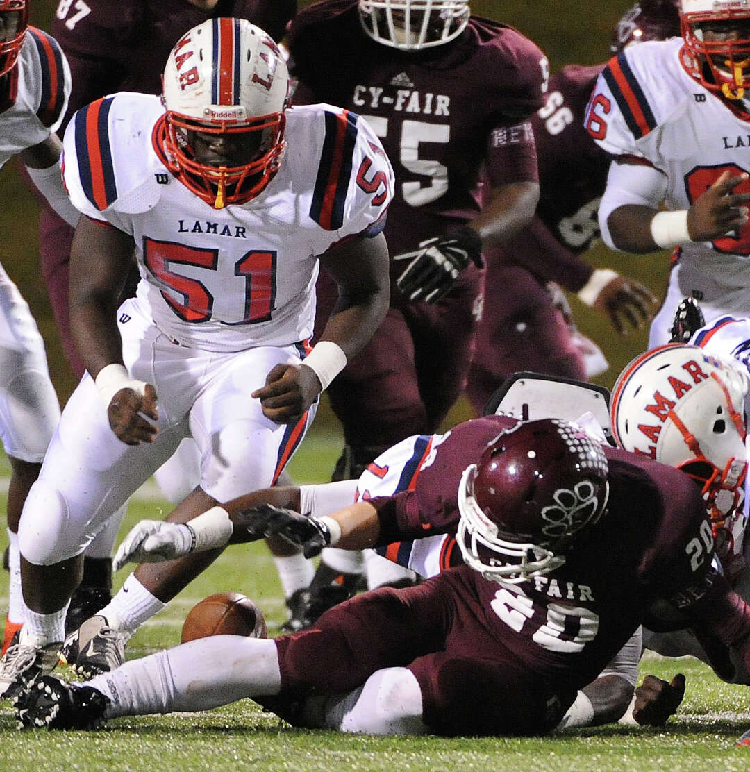 Defense paves the way for Cy-Fair to advance past Lamar