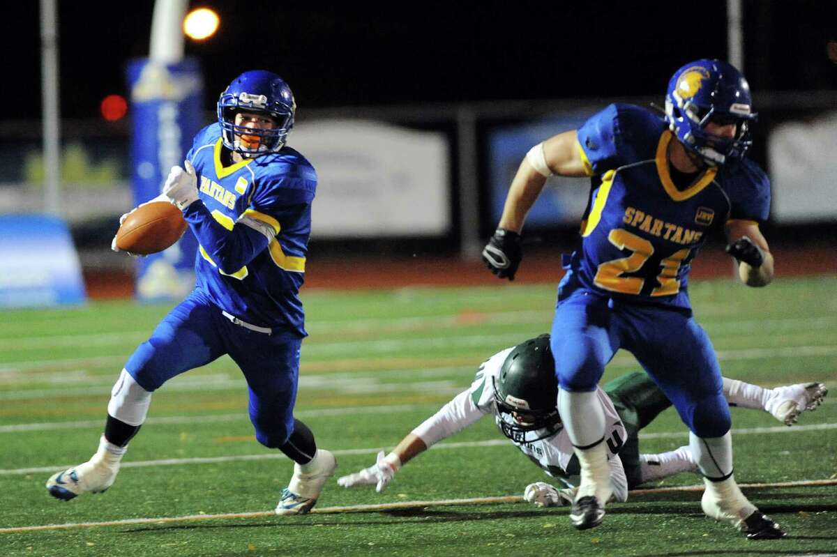 Queensbury football beats Cornwall, returns to Class A state title game