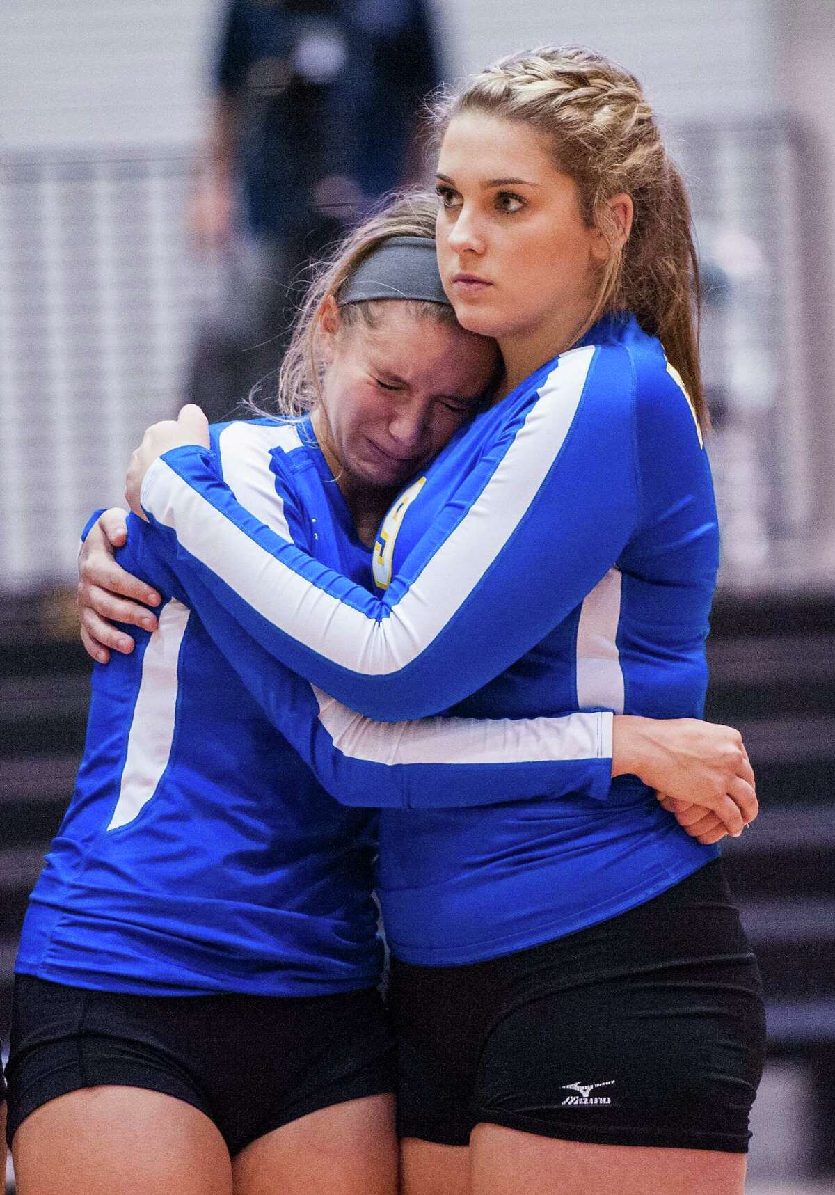 Poth claims 9th state volleyball title