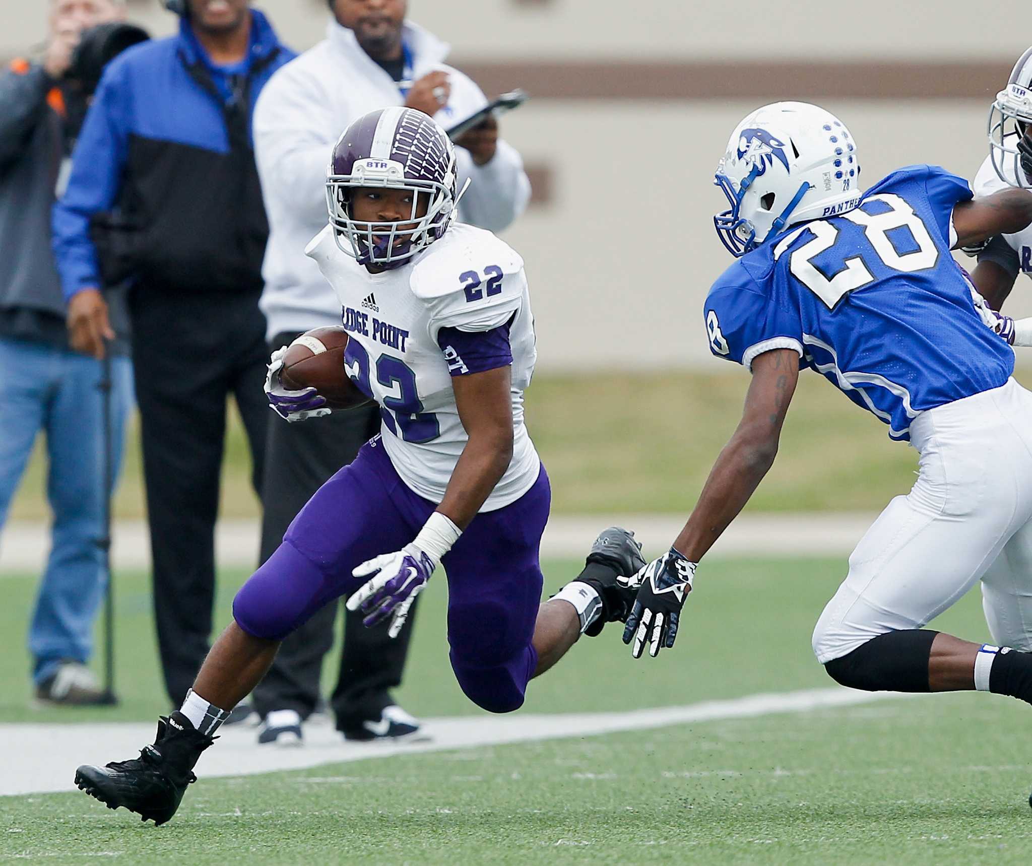 Ridge Point downs C.E. King to reach regional semifinals