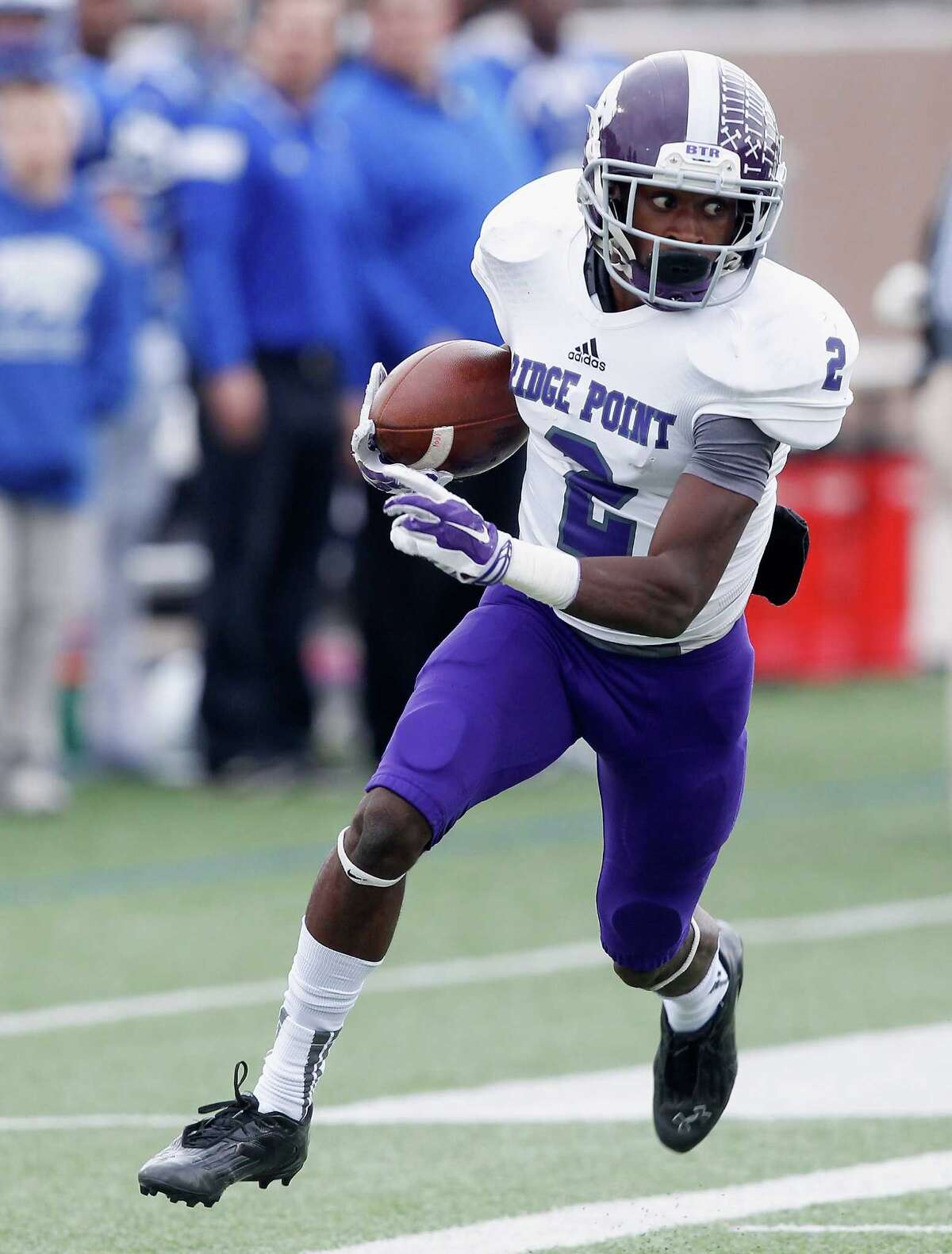 Ridge Point downs C.E. King to reach regional semifinals