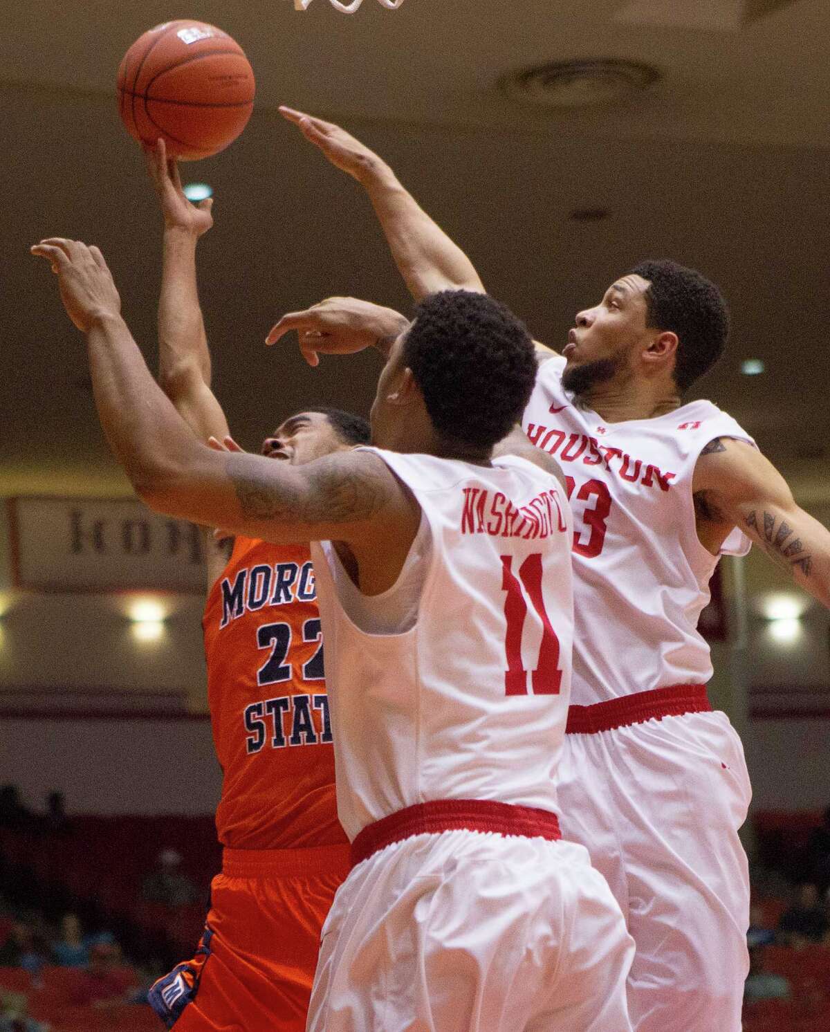 Devonta Pollard's double-double paces UH past Morgan State in home opener