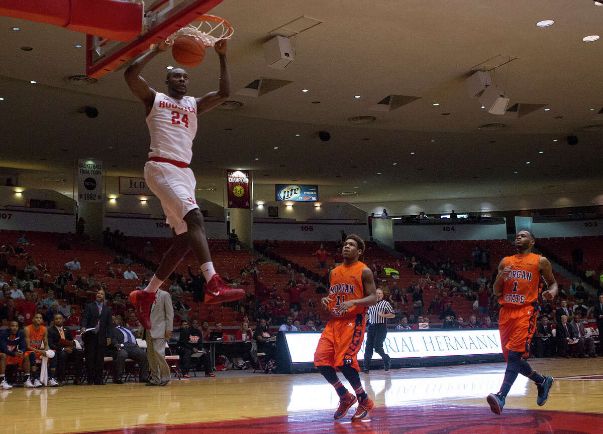 Devonta Pollard's double-double paces UH past Morgan State in home opener