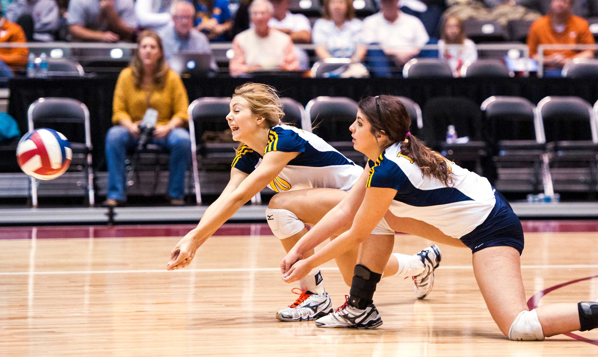 Poth sweeps its way to ninth volleyball championship