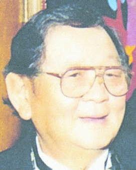 Joe Chin, son of immigrants, owned restaurants that bore his name