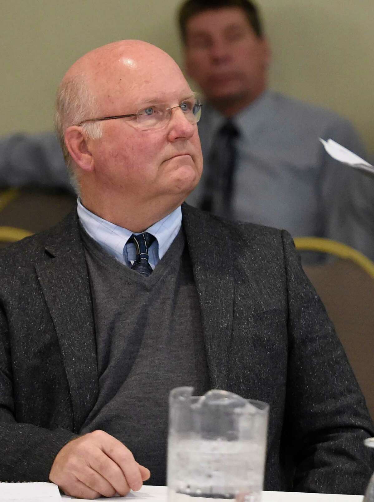 Support rises for embattled official