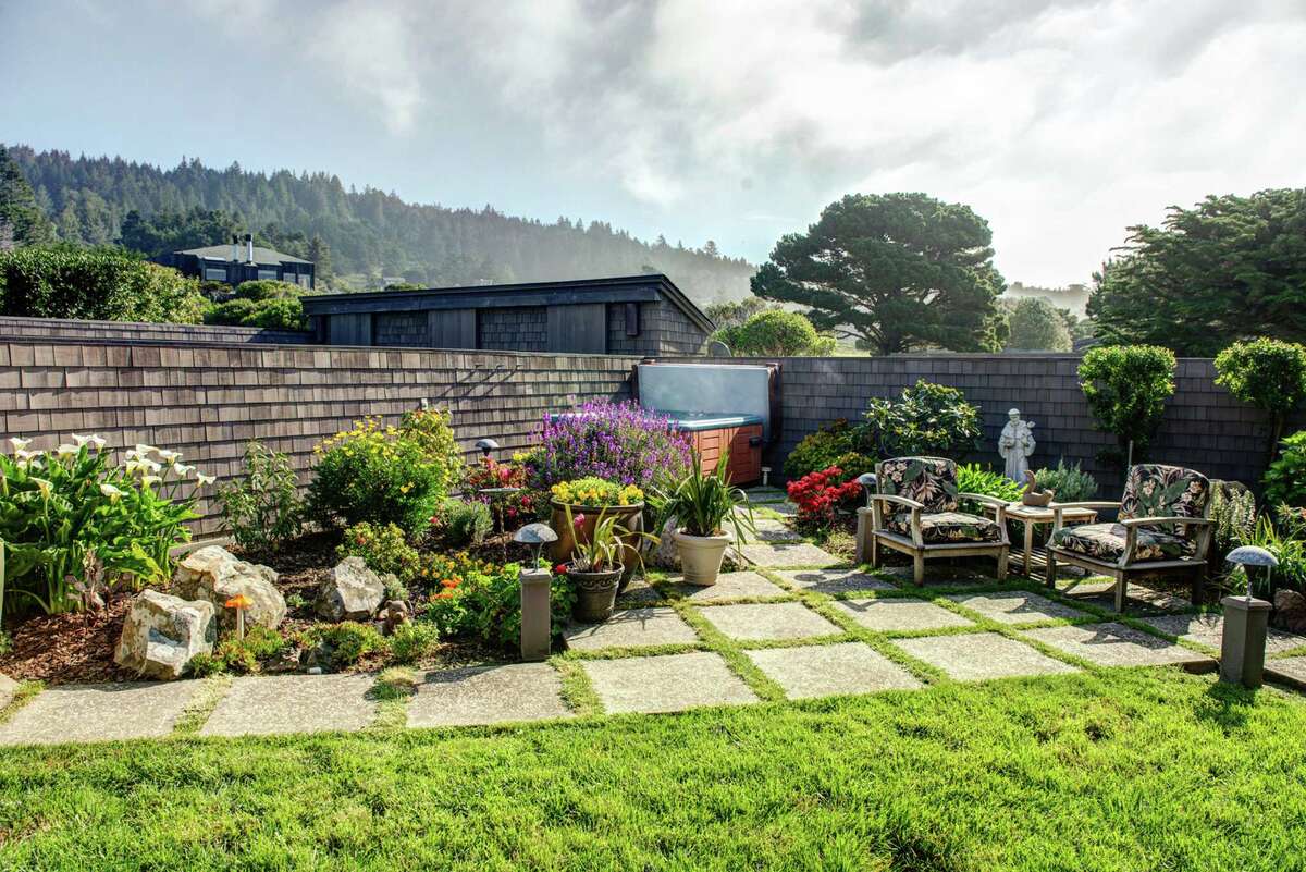Beach home hits market in architectural haven of Sea Ranch