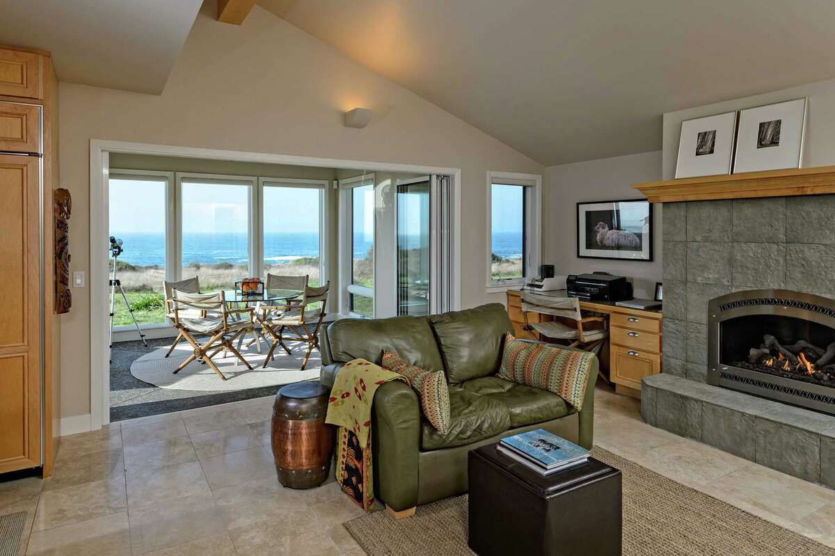 Beach home hits market in architectural haven of Sea Ranch