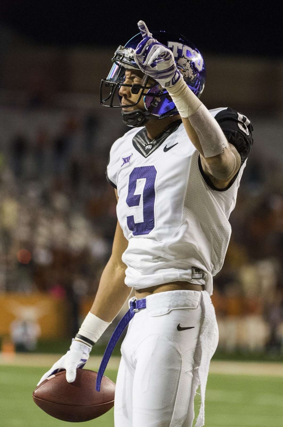 Longhorns lose QB pledge to Michigan