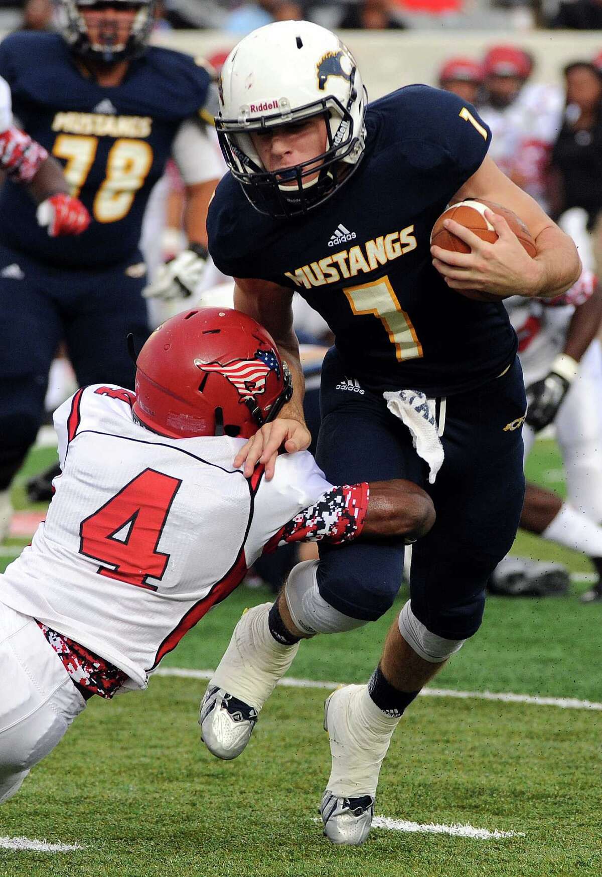 Cypress Ranch edges North Shore in in Region III-6A Division I semifinal