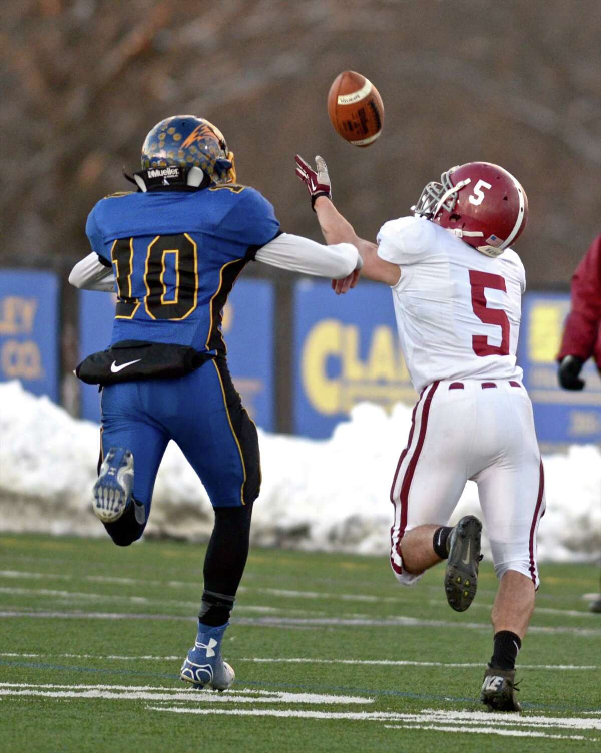 Brookfield football topples Bethel