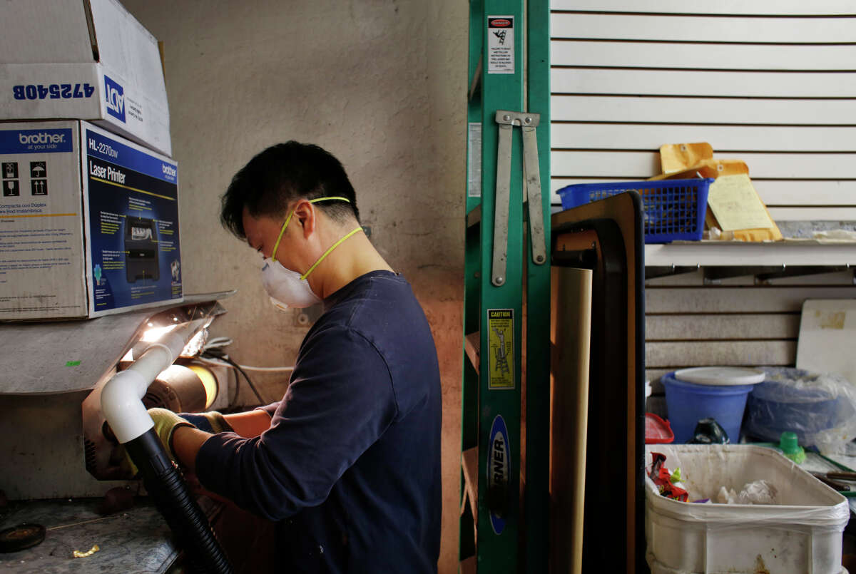 Grill maker’s bling comes from the heart