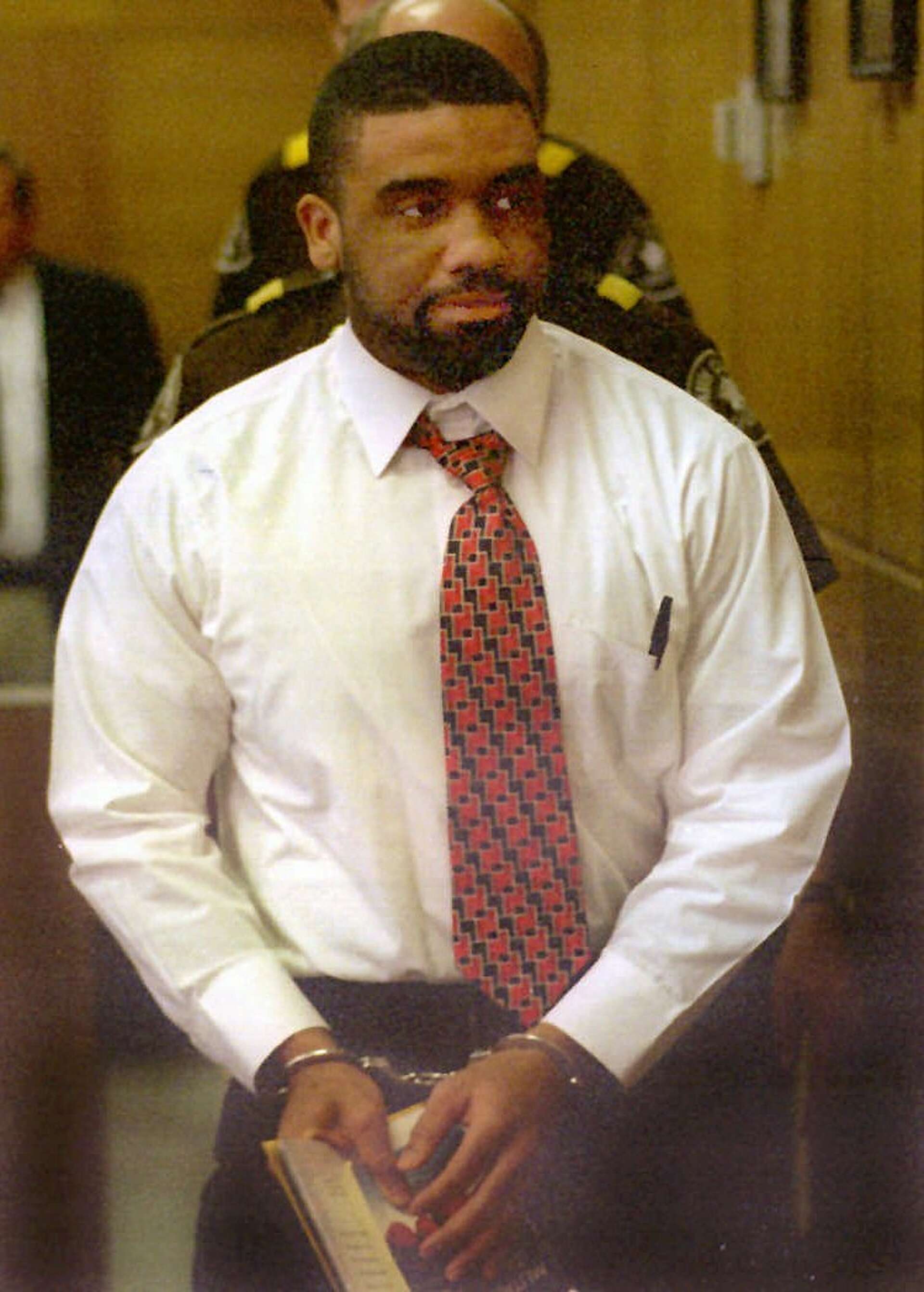 Houston cop killer Haynes granted stay of execution