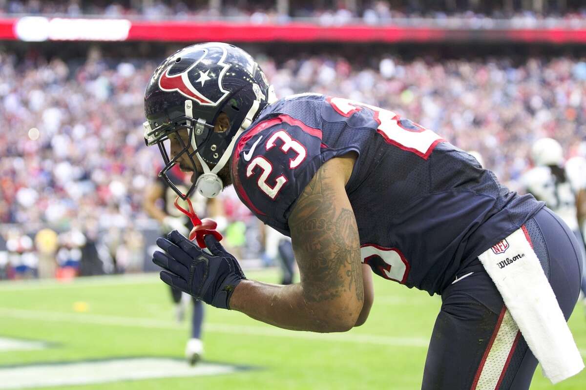 Ex-Texans star Arian Foster retires from NFL