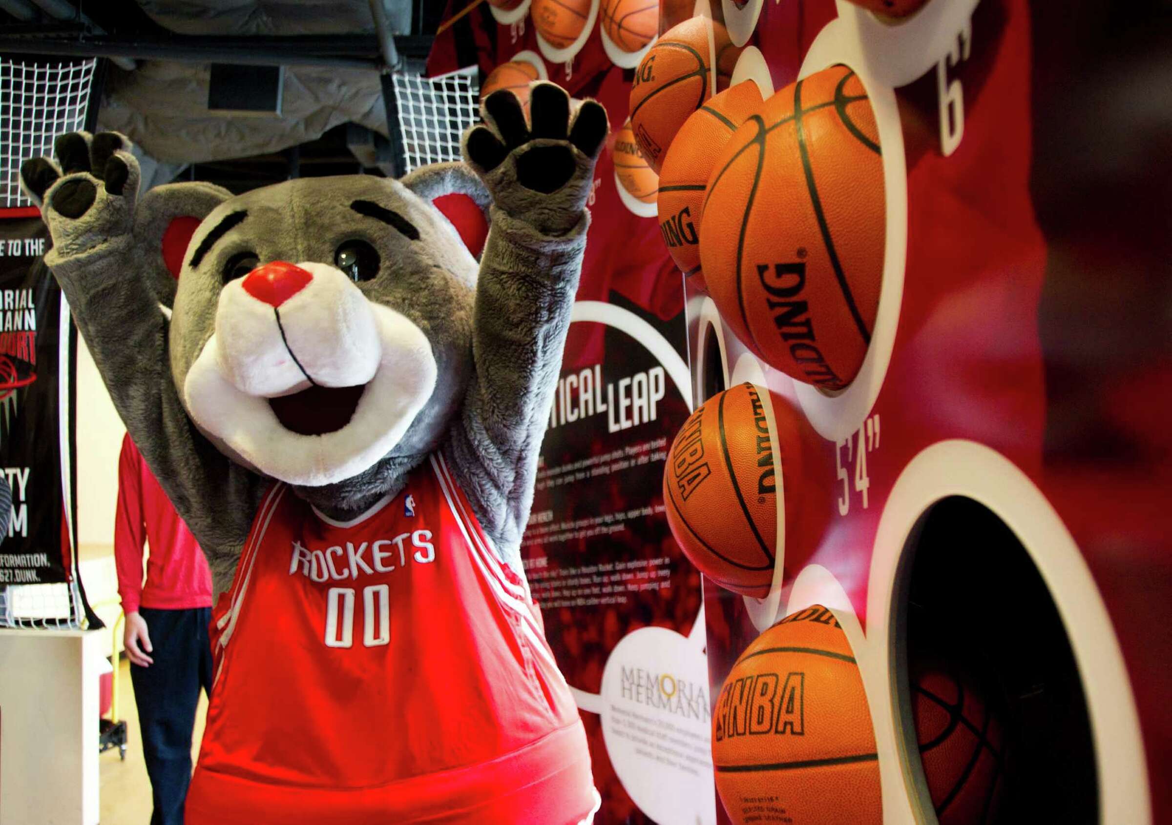 Rockets mascot gambling on wedding