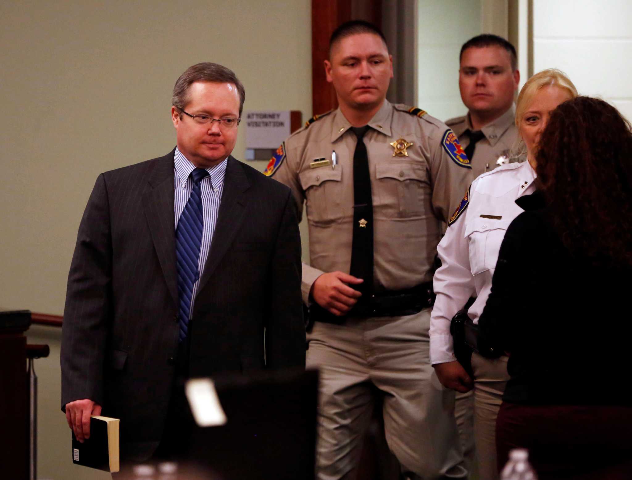 Trial begins in North Texas prosecutors' deaths