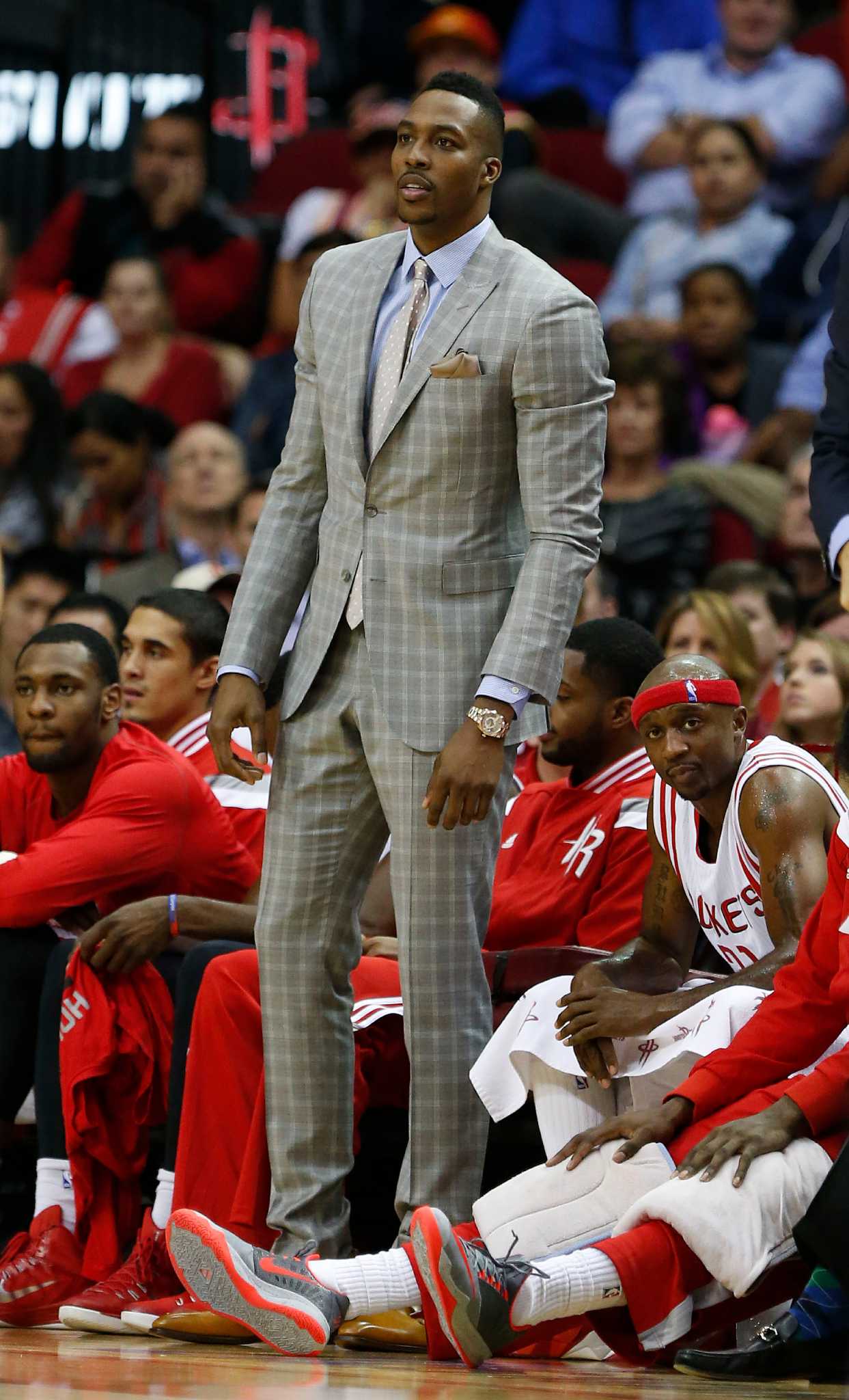 Plasma therapy yet to do trick for Rockets' Howard