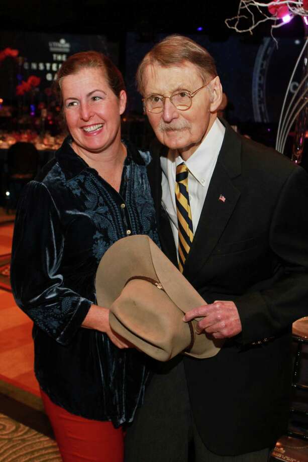 James 'Red' Duke, iconic surgeon who started Life Flight, dies at 86 ...