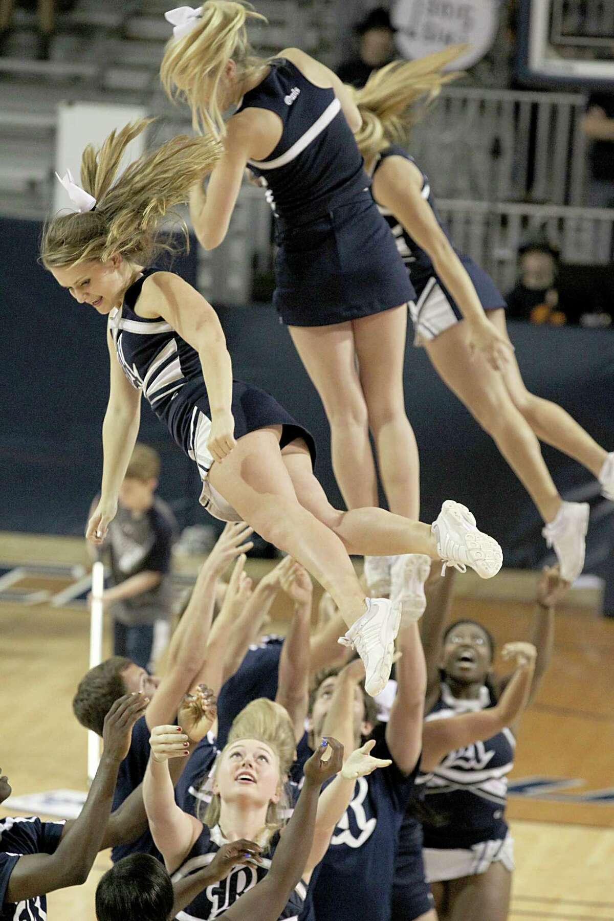 HBU holds on for road win over Rice