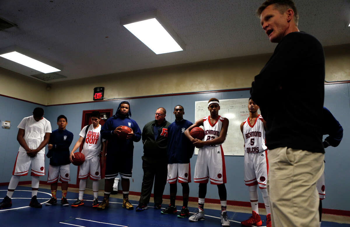 Warriors lift spirits of Richmond team whose captain was killed