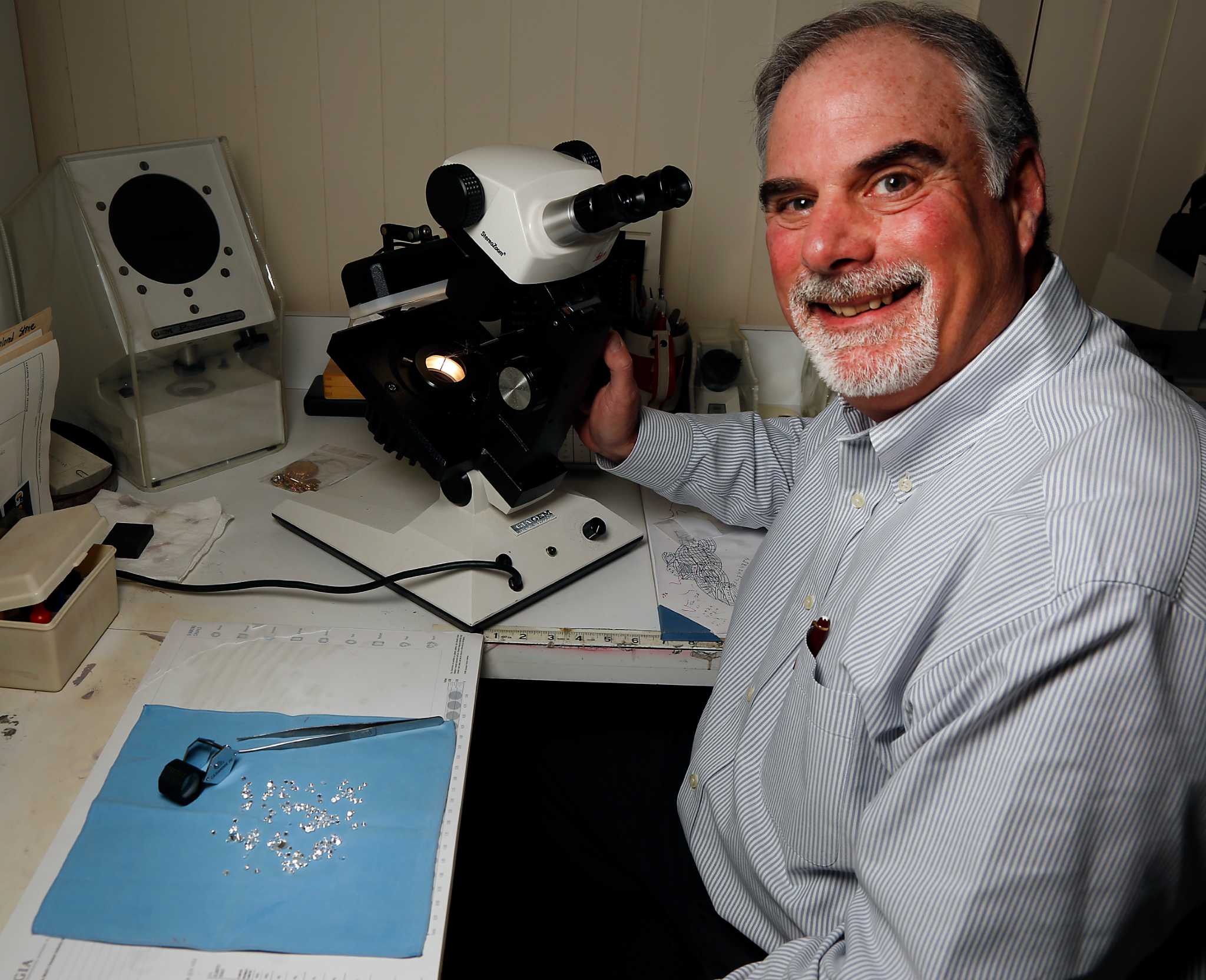 Gemologist named Silver finds life's calling in jewelry appraisal