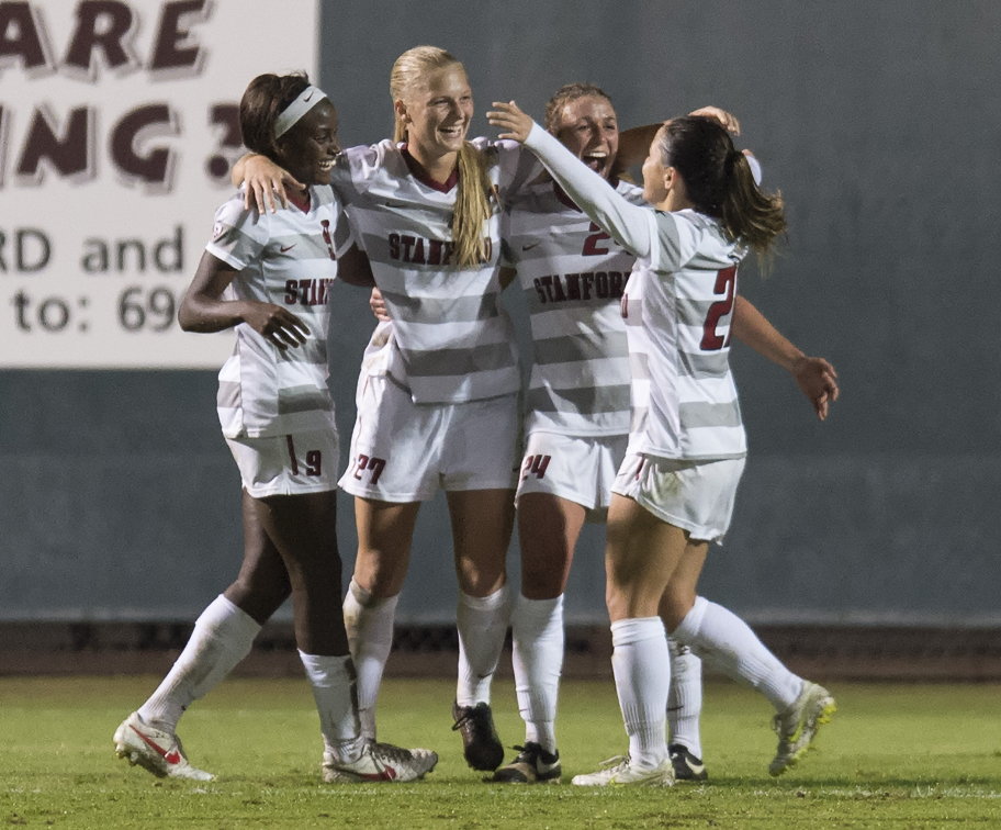 2012 scoring champion Taylor Uhl helping Stanford excel