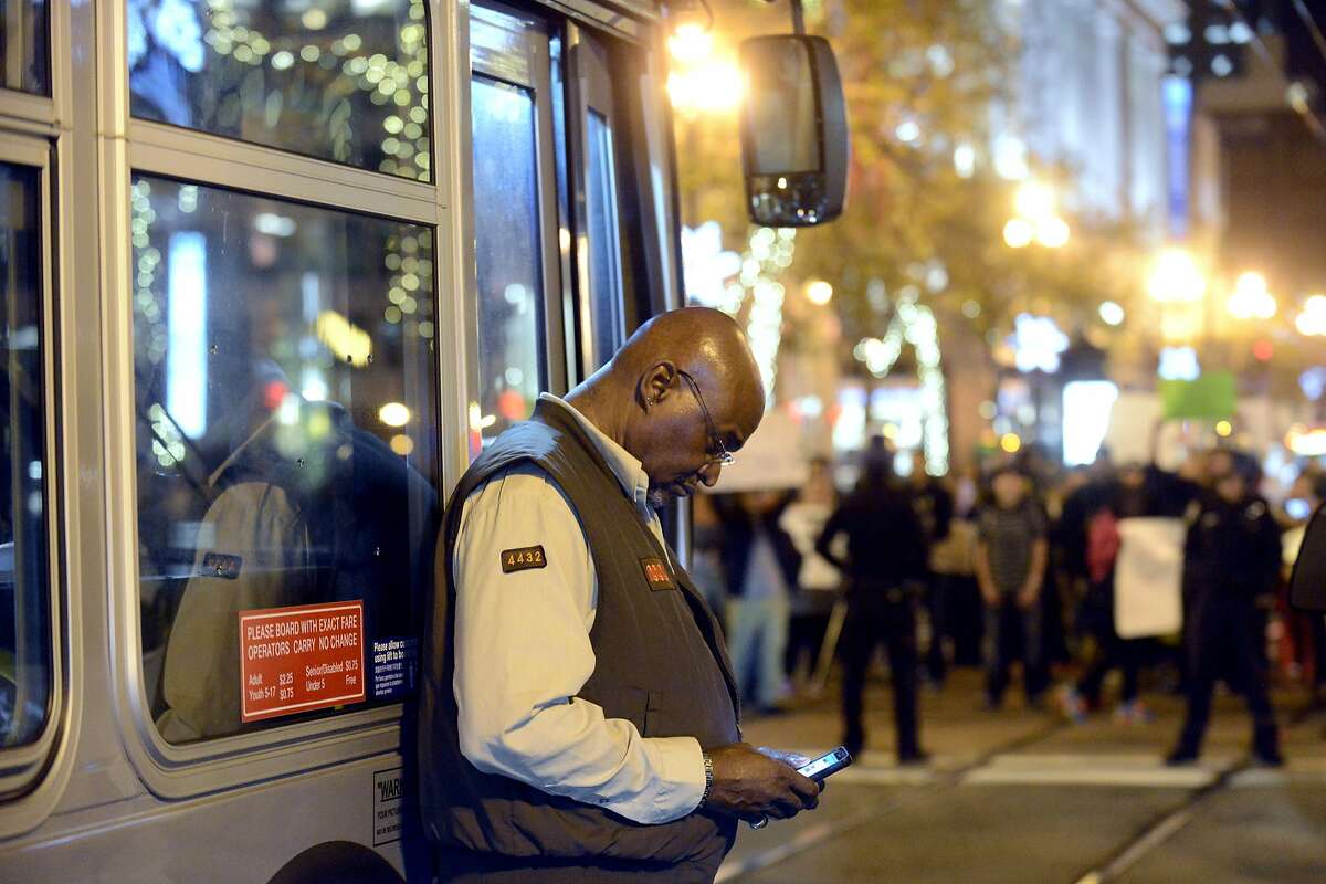 Protesters take to streets again in Oakland, S.F.