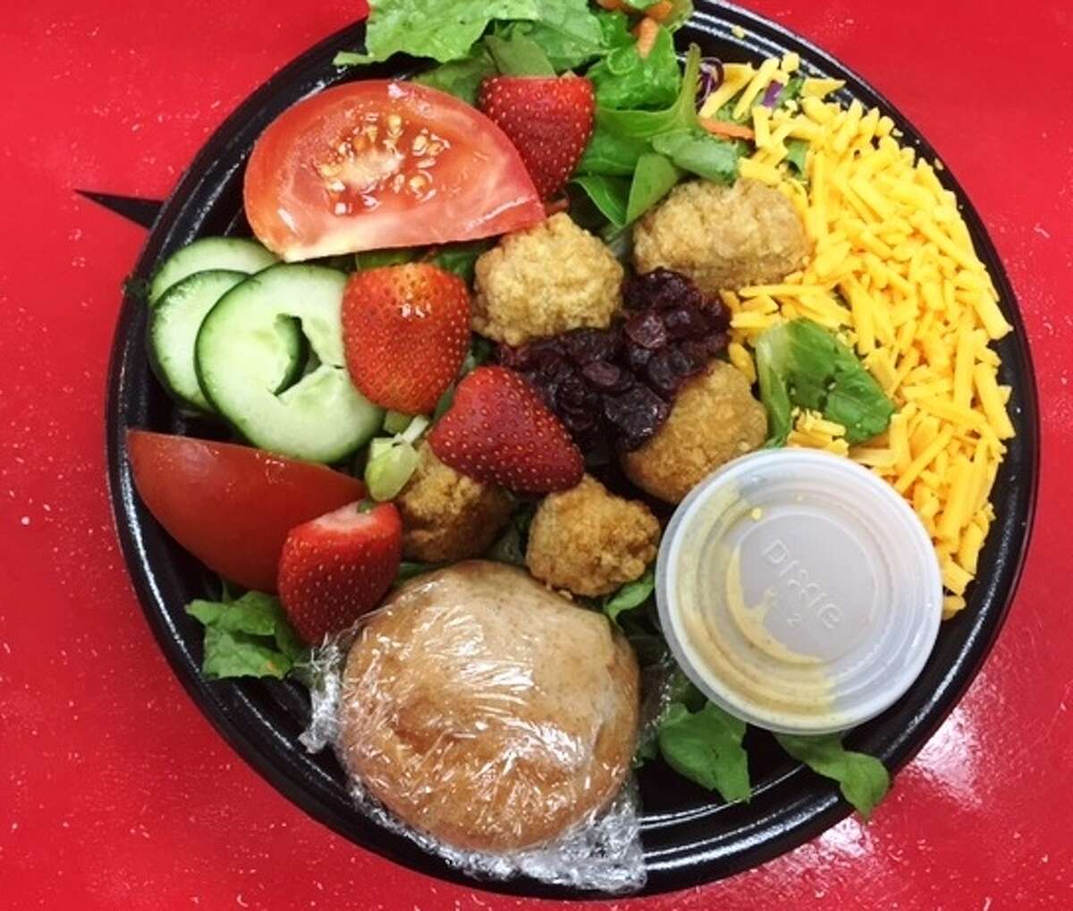 School lunches more nutritious than lunch brought from home