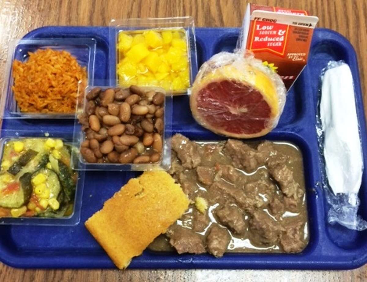 School lunches more nutritious than lunch brought from home