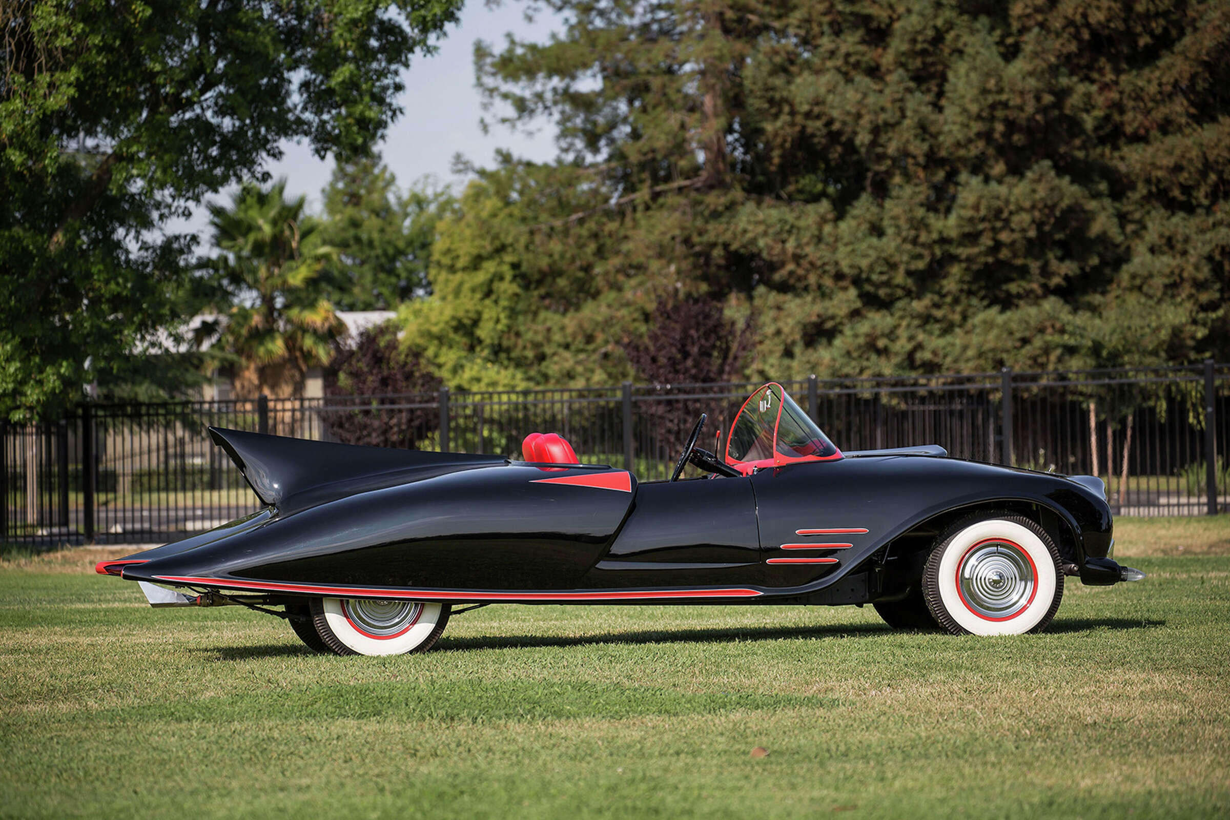 First 'Batmobile' to be sold at auction