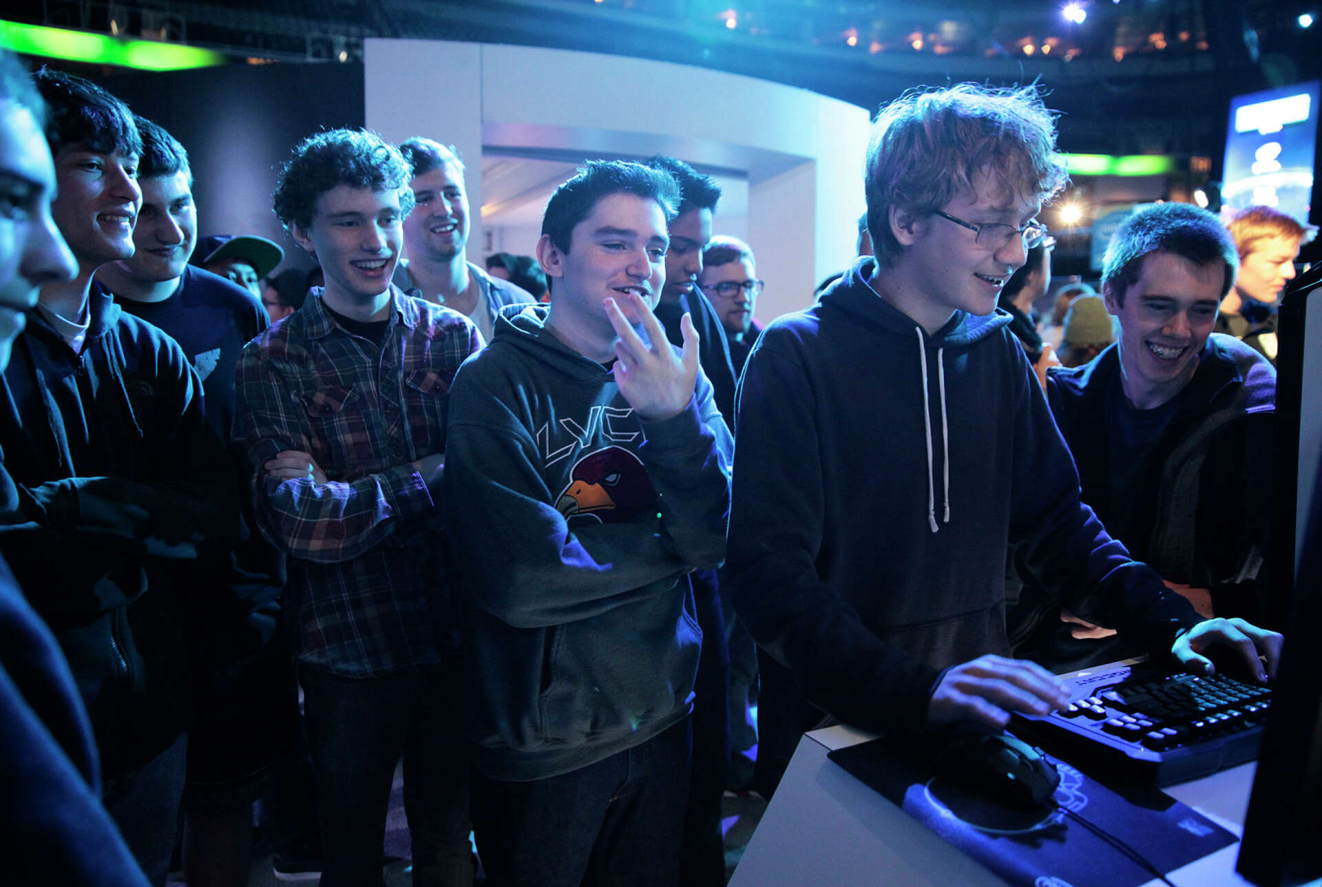 Pro video gamers hope to elevate to big leagues at San Jose arena