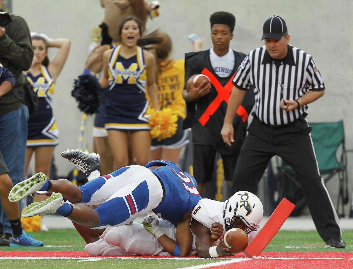 Cypress Ranch edges Dickinson in wild 6A Region III Division I final