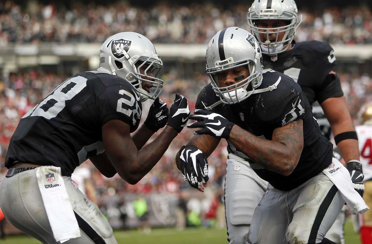 Raiders beat 49ers in Battle of the Bay