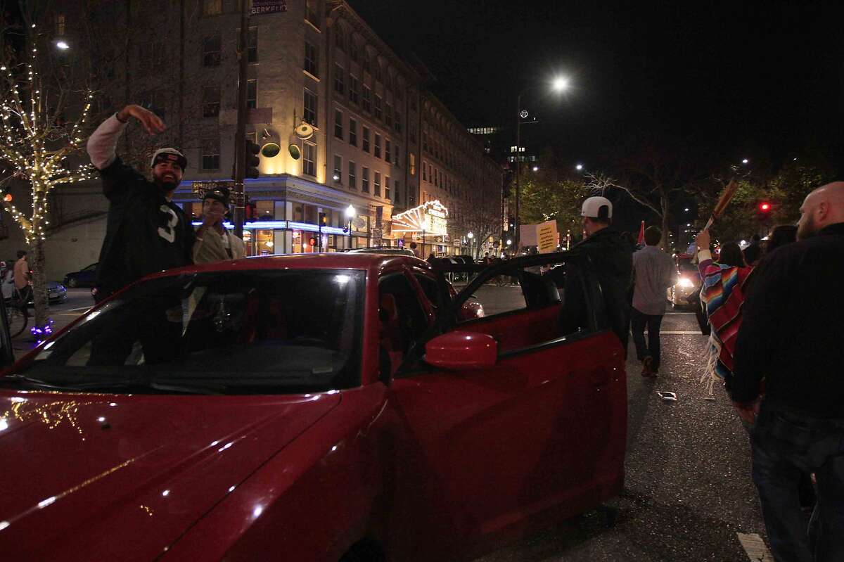 More protests: Highway 24 blocked; vandalism, looting in Berkeley