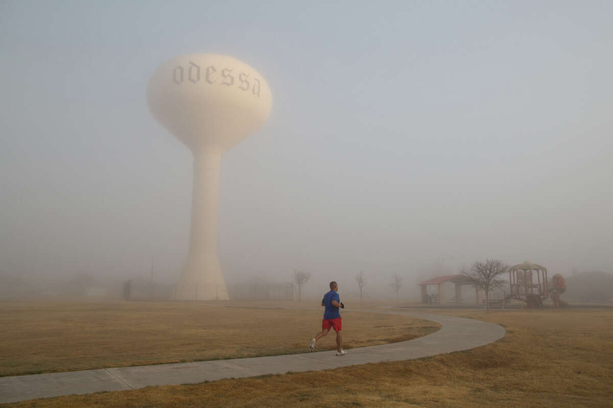 Crazy Dallas fog makes for spectacular photos