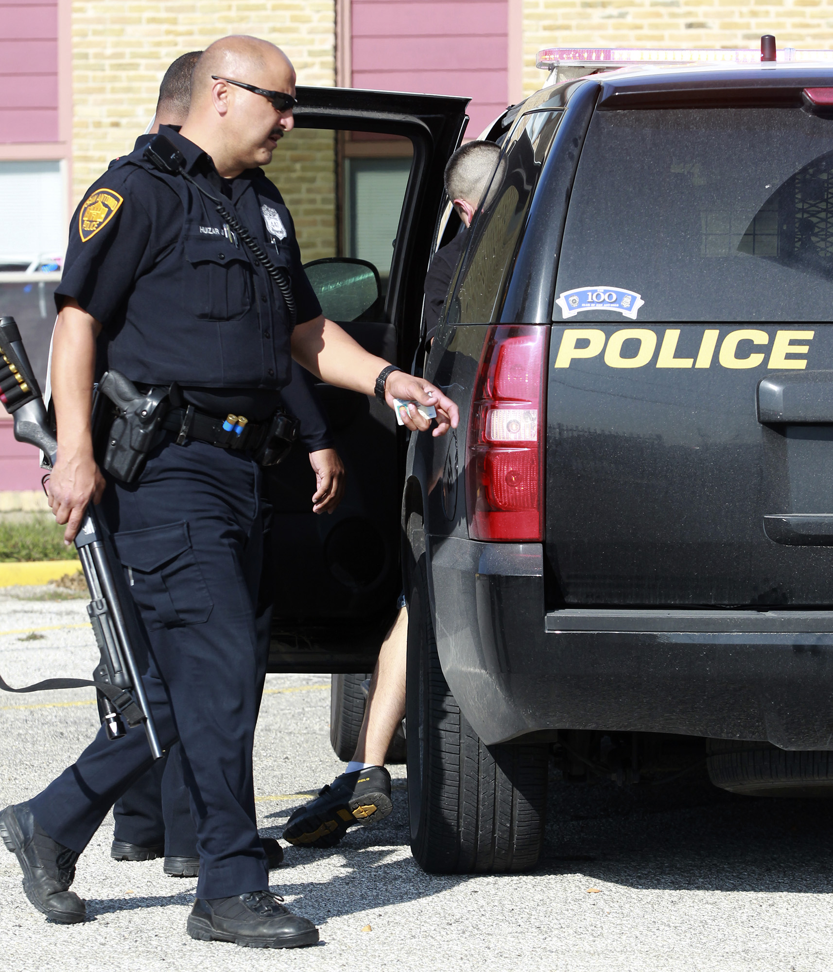SAPD takes two into custody after standoff at West Side apartment complex