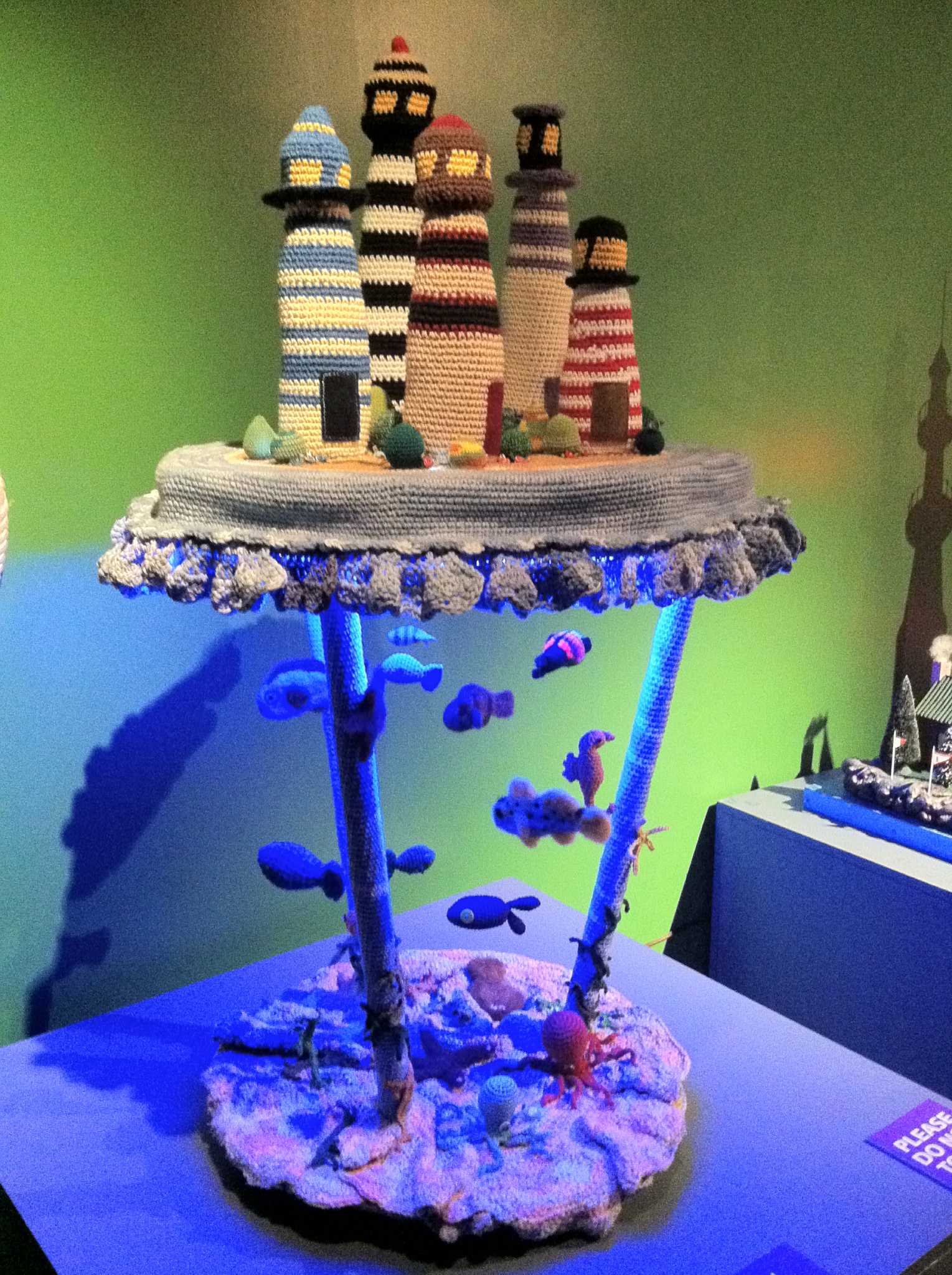 Contest lights up Cos Cob artist's creativity