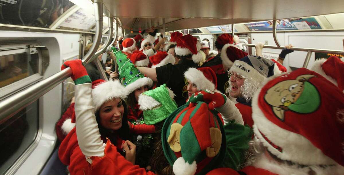 Metro-North bans alcohol for SantaCon