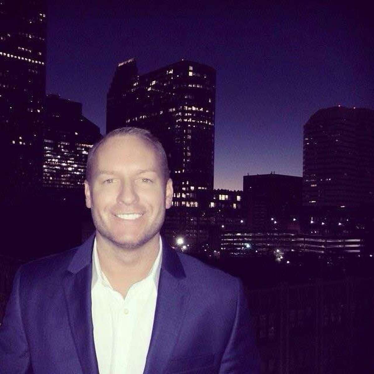 KPRC's Dominique Sachse offers holiday gift ideas for 'girlfriends'