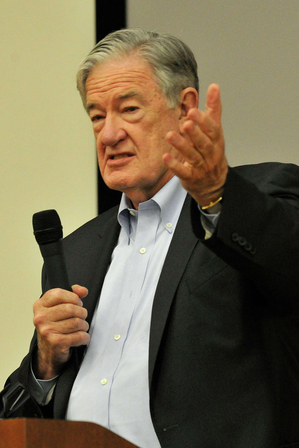 CIA spymaster decries torture during Greenwich speech