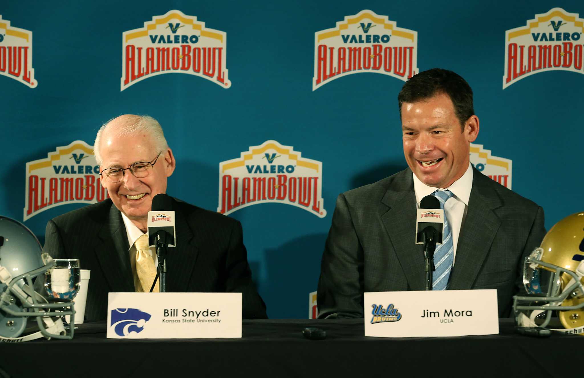 10 reasons to care about the 2015 Alamo Bowl