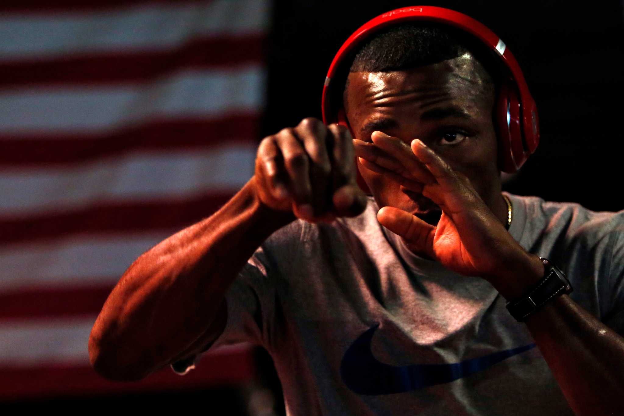 Dome fight’s hype is in backstory