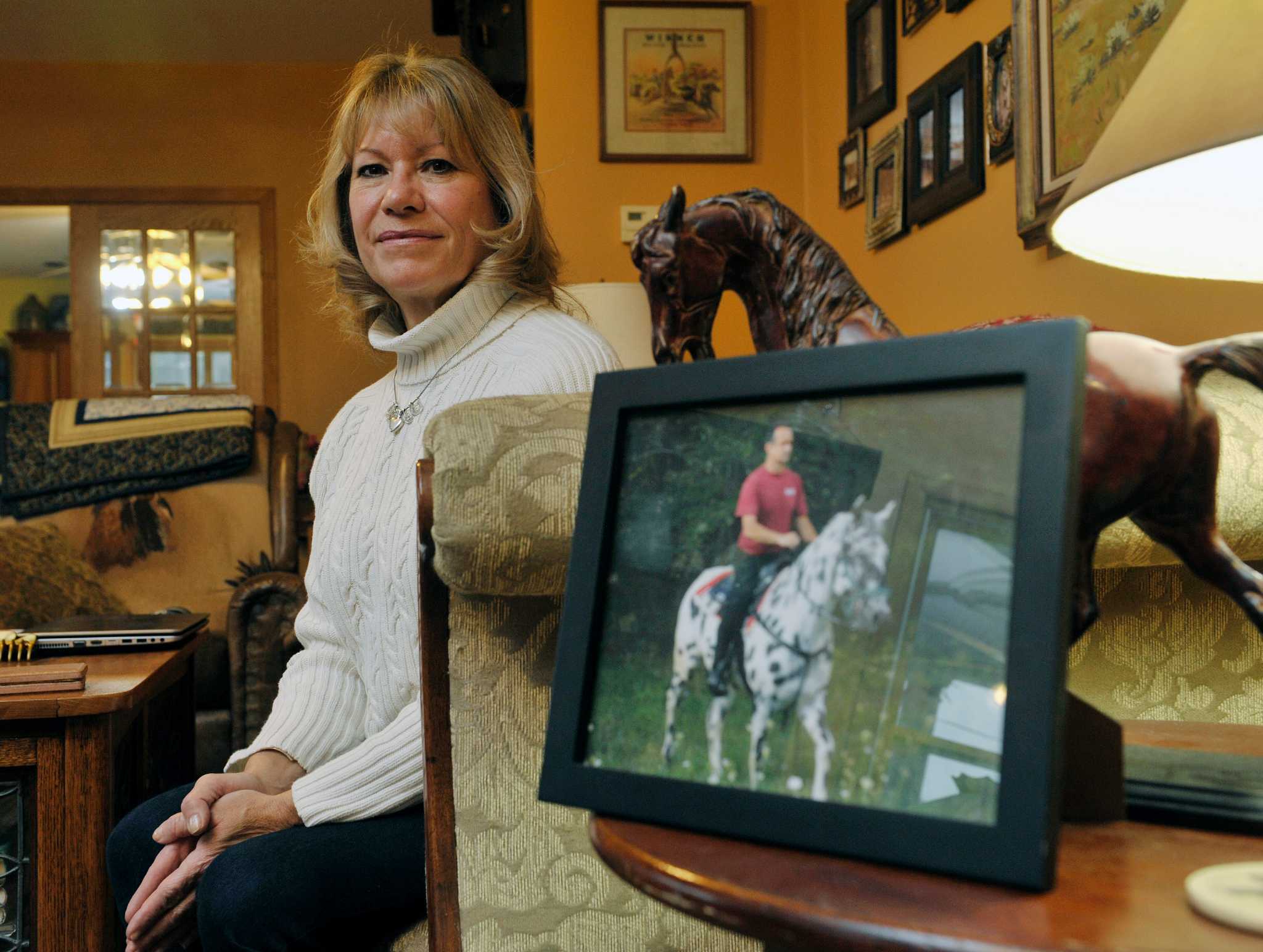 Helping horses a fitting tribute to a selfless man